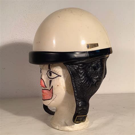 Ddr Motorradhelm Alter Helm Mit Kratzern Vintage And Antikshop Pezold