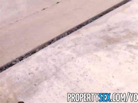 Propertysex Asian Real Estate Agent Homemade Outdoor Sex Video Free Porn Videos Youporn