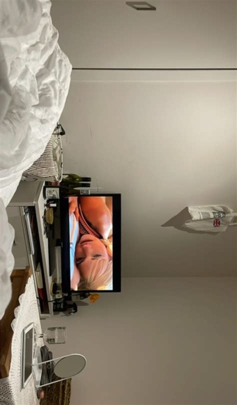 시티 초중심 여자 단기 플랫 구합니다