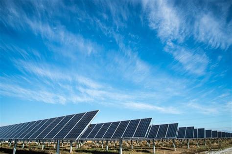 Solar Power And Fossil Fuels