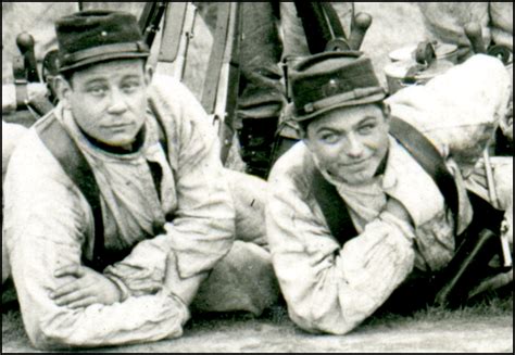 74 A La Recherche De René Labroue 129e Ri 1914