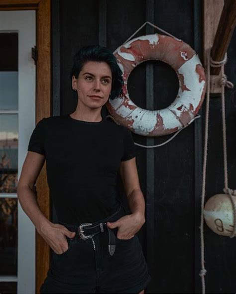 Sorelle Amore Mens Graphic Tshirt Portraiture Great Photos