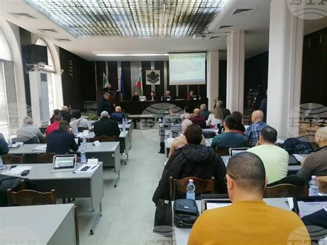 Общинският съвет в Сливен подкрепи предложение за отпускане на 1 милион лева финасова помощ за