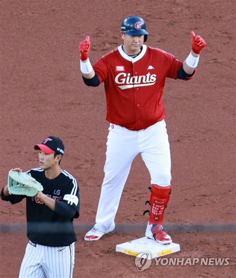 이대호 마지막 안타는 2루타 연합뉴스
