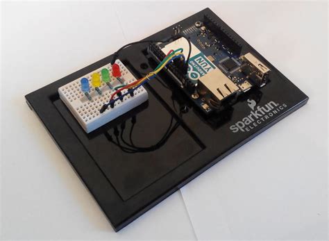 Project Using Arduino Yun To Control Things Remotely Starter Kit