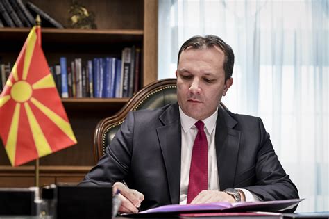 Премиерот Спасовски по повод празникот Богојавление Водици Со оптимизам и добра волја секој од