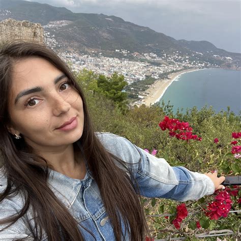 Моему сыну на видео 2 5 2 8 года мы стали замечать косоглазии с 1 5 лет На проф осмотрах у