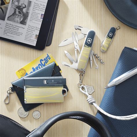 Victorinox Swiss Card Classic New York Style