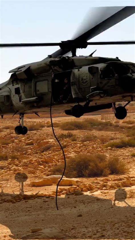 战鹰手机动态壁纸 手机壁纸下载 元气壁纸