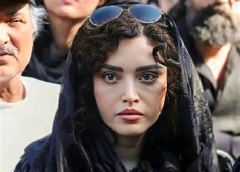 خبرآنلاین عکس قابی دیدنی از بازیگر زن پُرحاشیه در حرم امام رضاع