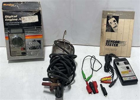 Sunpro Cp676 Digital Engine Analyzer Sunpro Cp9080 Sensor Tester Plus And A 12v Drop Light