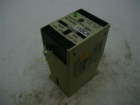 Ge Interlogix Int 03 Safety Monitor Relay 24vdc £47 44 Picclick Uk