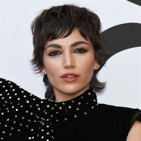 15 Cortes De Pelo Con Flequillo Corto Que Estilizan Tu Rostro