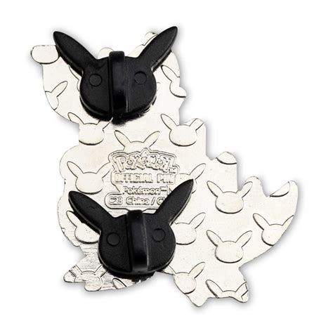 Nidoqueen Pokémon Pin Pokémon Center Uk Official Site