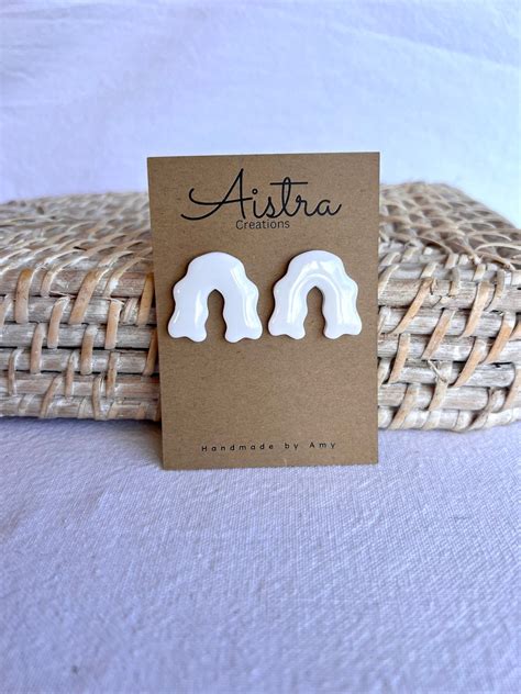 Tamsyn Arch In Gloss White Etsy