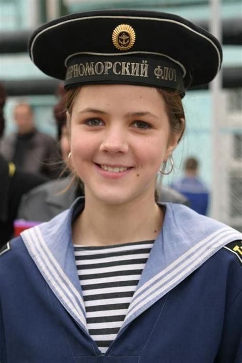 Russian Seamen Catcher Pic