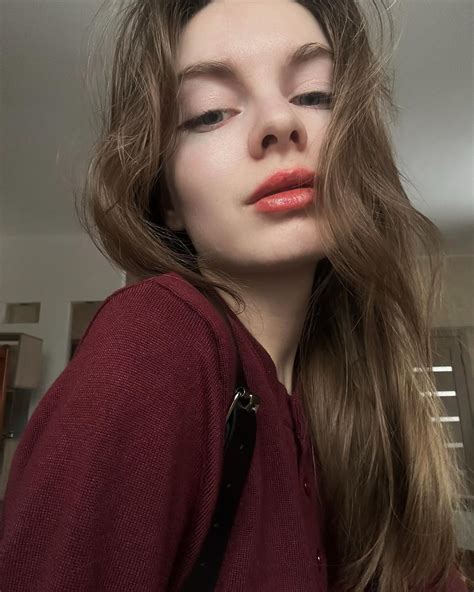 Sena Sena Lee • Instagram Photos And Videos