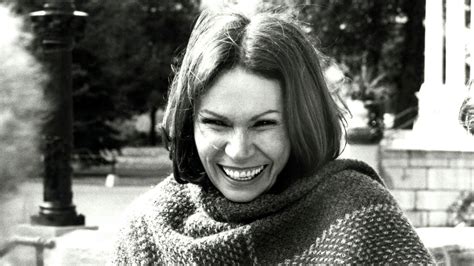 À La Mémoire De Monique Mercure Nfb