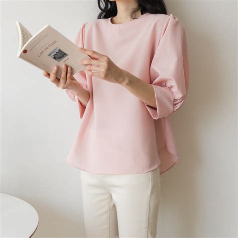 루즈핏 셔링 퍼프 7부 블라우스