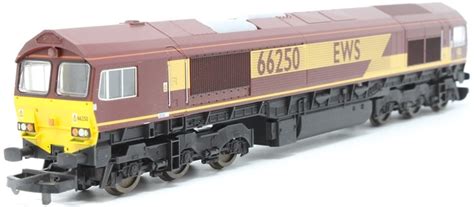 Lima L204906 Class 66 66250 In Ews Livery Hattons