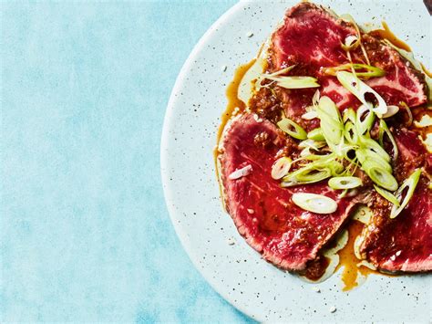 Beef Tataki Mit Ponzu Und Frühlingszwiebeln Rezepte Falstaff