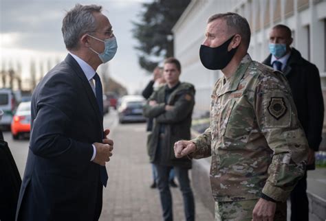 SHAPE SACEUR Hosts Commander S Conference At SHAPE