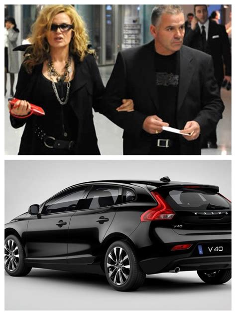 САМО В ПИК И РЕТРО Аня Пенчева с подарък джип от мъжа си Снимка Информационна агенция ПИК