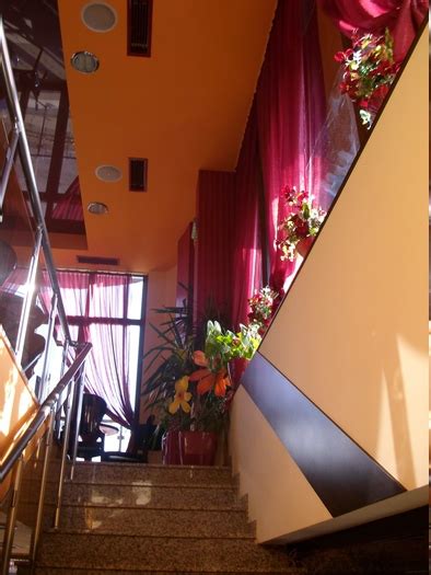 Сватбени торти детски торти бутикови торти и торти по каталог от Сладкарница Бордо