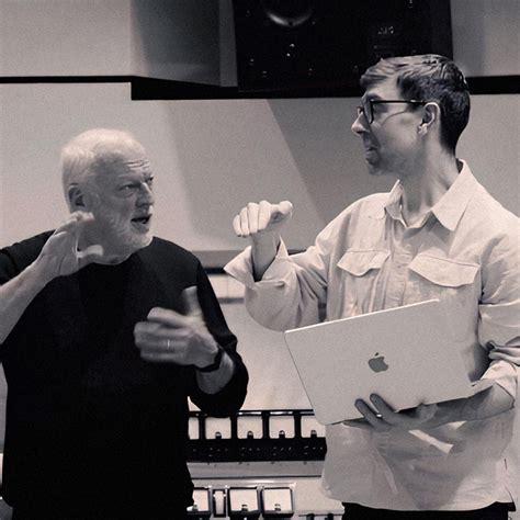 Conheça A Banda Que Estará Em Turnê Com David Gilmour