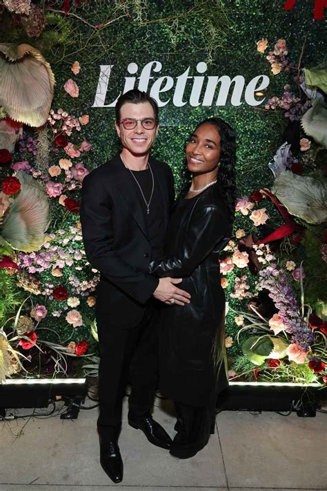Joey Matthew And Andrew Lawrences Love Lives A History Us Weekly