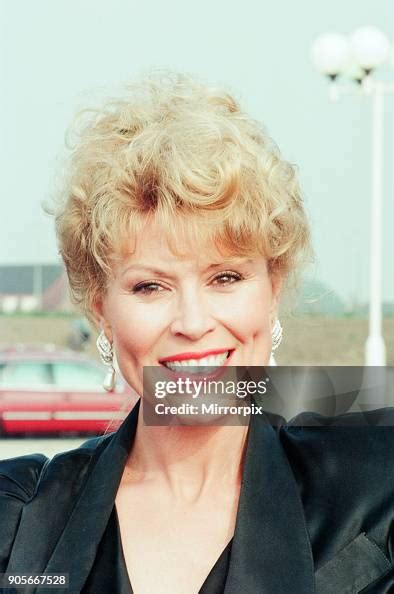 Leslie Easterbrook Hot