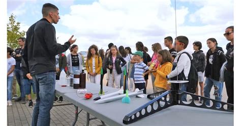 Летим безплатно в слънчевата система