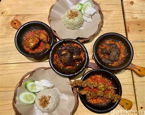 Sambal Ambu Gurih Meresap Iga Bakar Sambal Bawang Pakai Nasi Daun Jeruk