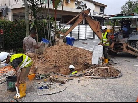 Mana Datang Nama Backhoe Kenali Fungsi Luar Biasa Jentera Ini Engear