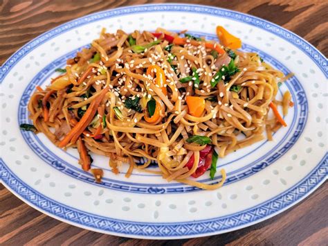 Easy Rice Noodle Recipe At Kai Chuter Blog