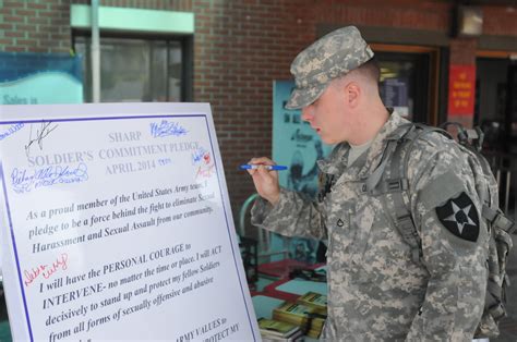 210th Fa Bde Soldiers Sign A Sharp Commitment Pledge Article The United States Army