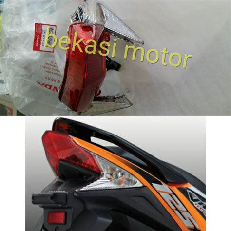 Jual Lampu Belakang Stoplamp Honda Vario 125 Old Lama Vario 125 Techno Original KZR Shopee