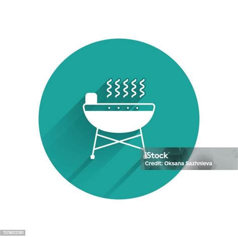 긴 그림자로 고립 된 흰색 바베큐 그릴 아이콘 바베큐 그릴 파티 녹색 원 버튼입니다 벡터 일러스트레이션 고기에 대한 스톡 벡터 아트 및 기타 이미지 Istock