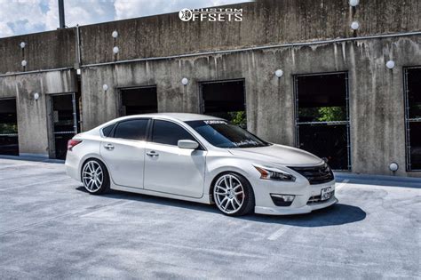 2014 Nissan Altima With 19x95 22 Esr Sr08 And 21535r19 Nankang Ns 25