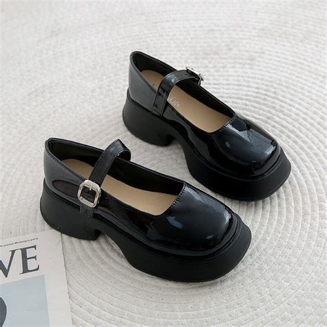 วินเทจแมรี่เจนส์สุภาพสตรีรองเท้ารองเท้าตุ๊กตาสำหรับเวอร์ชั่นเกาหลีใหม่ของป่าส้นหนาตารางนิ้วเท้า