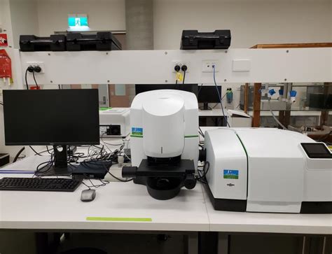 Perkinelmer Spectrum 3spotlight 400 Ftir Spectrometermicroscope