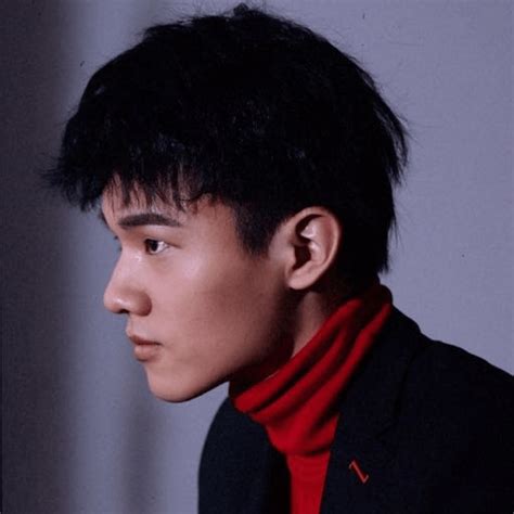 瓶子预测今日赛果：ksg巅峰对决战胜lgd，rw侠淘汰狼队！