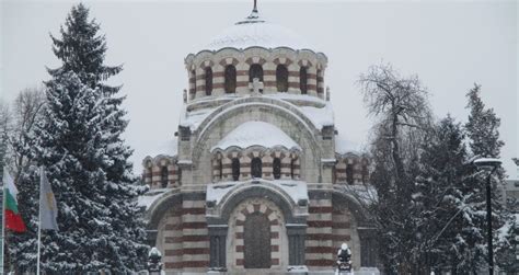 С тържествен ритуал и камбанен звън на всички храмове Плевен ще чества Националния празник ОП