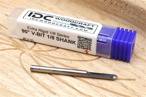 Deluxe 1 8 Shank 90 Degree Engraving V Bit For Cnc Routers Idc Woodcraft