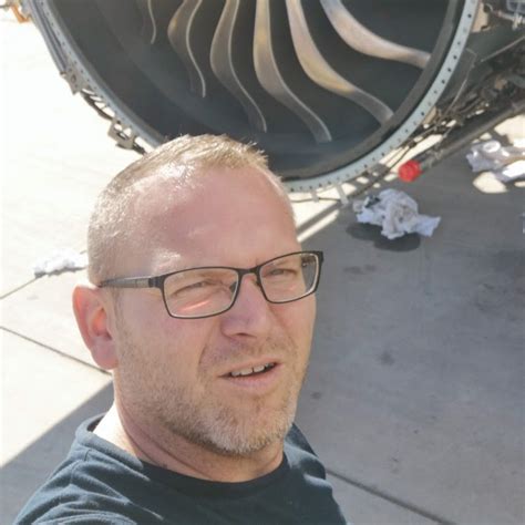Patrick Sauer Deputy Duty Engineer Lae Easyjet Airline Xing