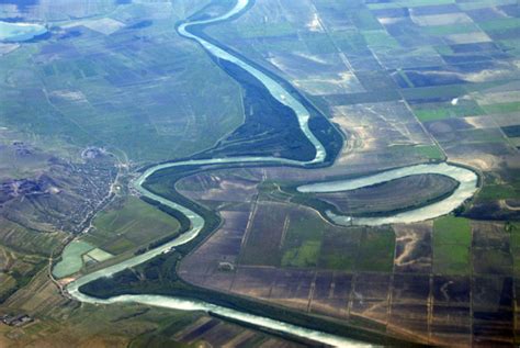 Oxbow Lakes Oxbow Lake Definition Formation And Examples Qfxu