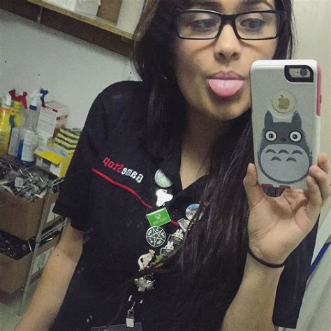 Amanda Hancock On Instagram “when People Ask Where You Got Your Phone Case From But Its Just A