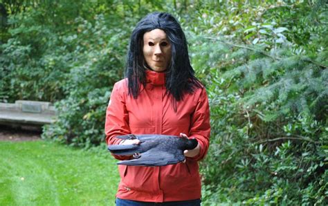 Crow Funeral Mystery Solved With Creepy Experiment Metro News