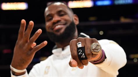 Photos Lebron James Proves He Is A Man Of Many Skills With Doodle Of