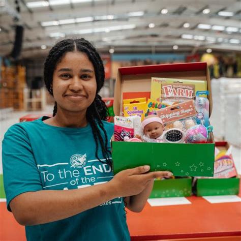Uk Shoebox Stories Samaritans Purse